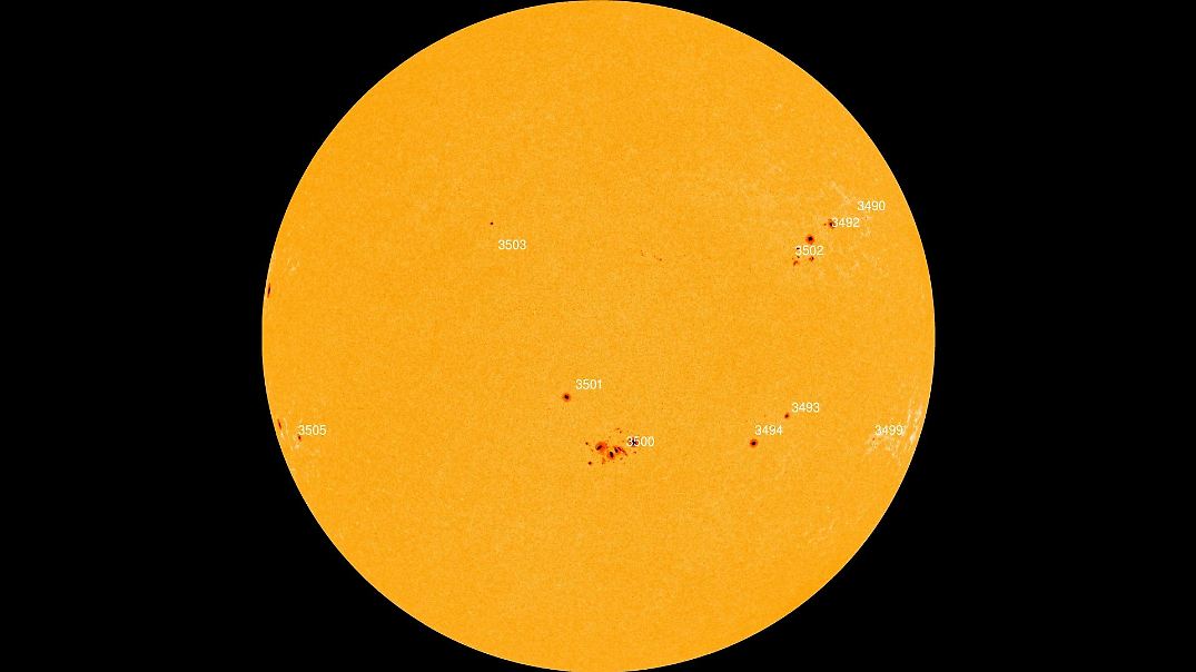 Sonnensturm durch explodierenden Sonnenfleck: Polarlichter könnten ...