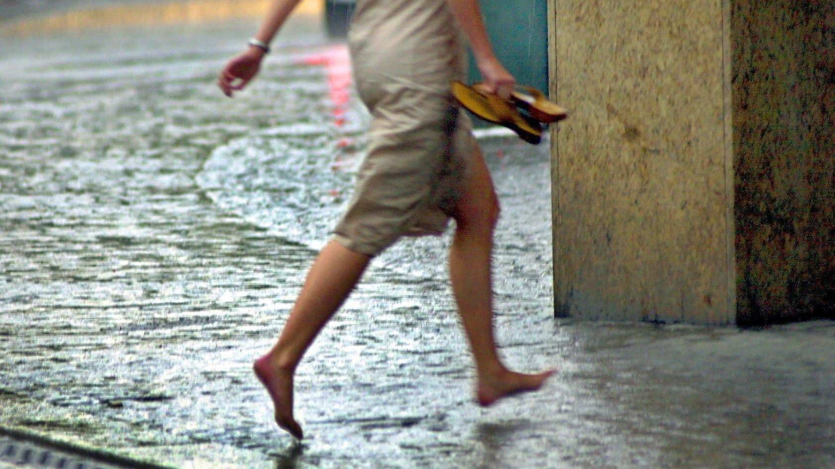 Unwetter beenden Hitze in Deutschland: Schwere Gewitter, Starkregen ...